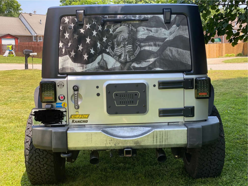 2009 Jeep Wrangler with 20x12 -44 Massiv Offroad Or3 and 35/12.5R20 ...