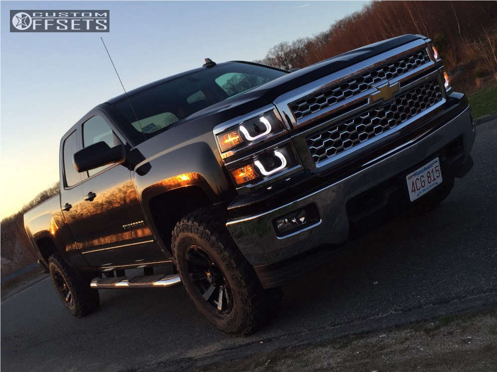 2015 Chevrolet Silverado 1500 with 17x9 -12 Dick Cepek Matrix and 285 ...