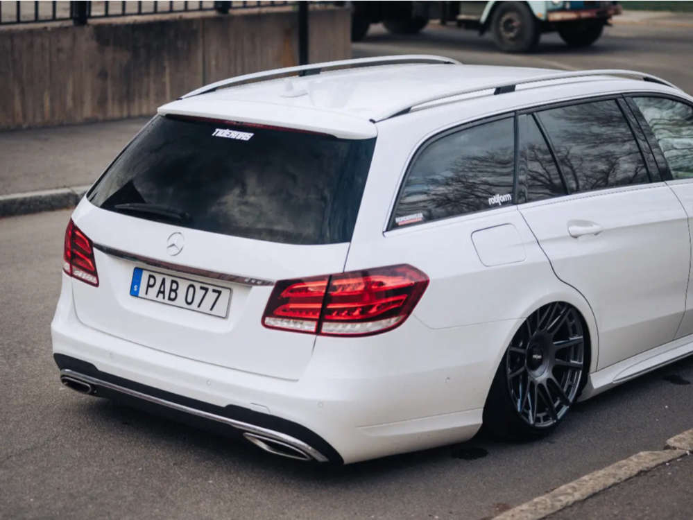 2014 Mercedes-Benz E250 with 20x10.5 40 Rotiform Ozr and 235/35R20 ...