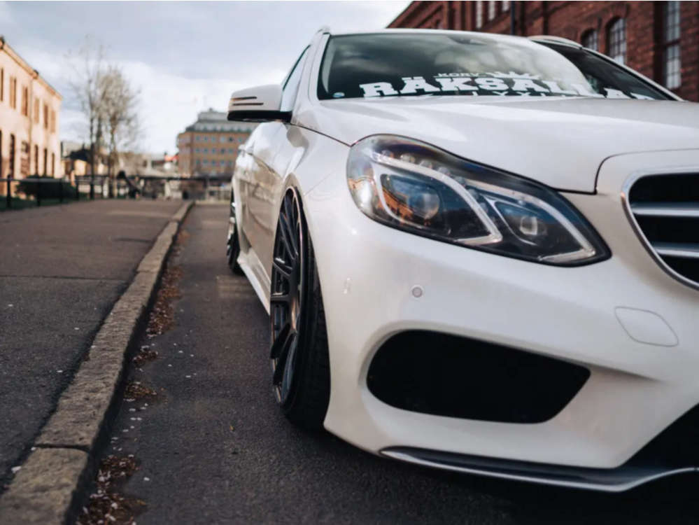 2014 Mercedes-Benz E250 with 20x10.5 40 Rotiform Ozr and 235/35R20 ...