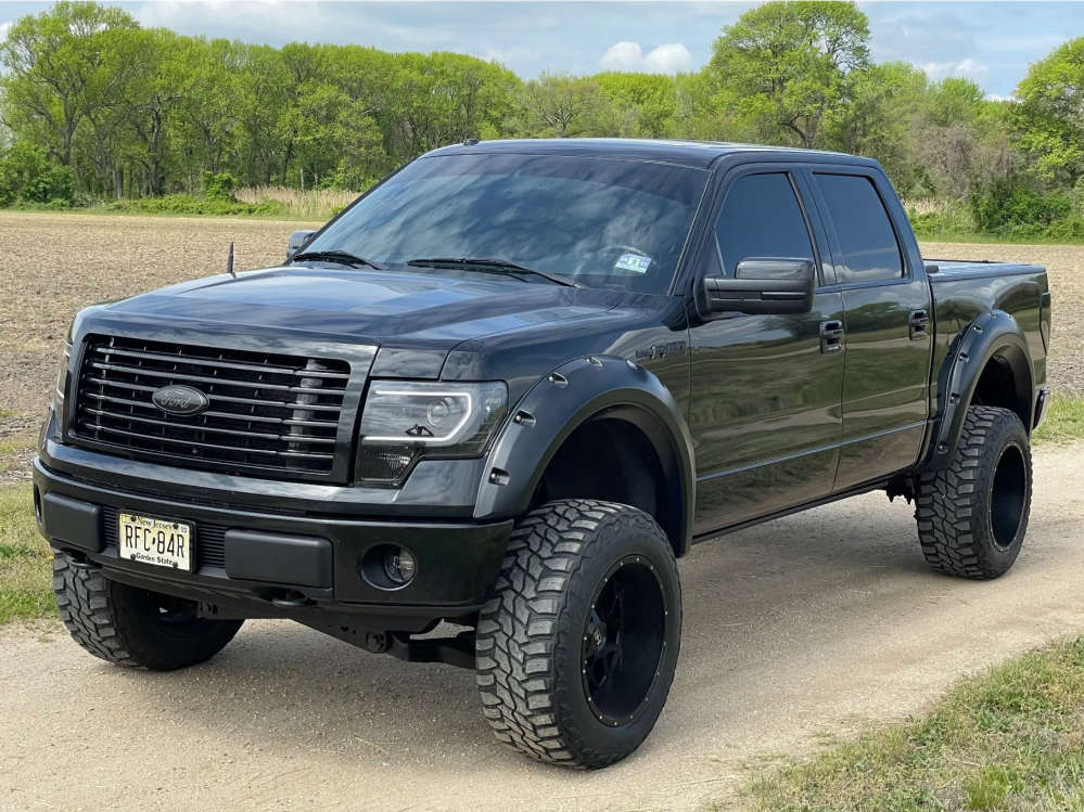 2010 Ford F-150 with 20x12 -44 Hardrock Gunner and 35/12.5R20 ...