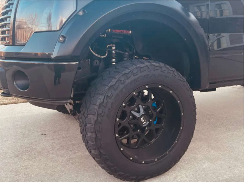 2010 Ford F-150 with 20x12 -44 Hardrock Gunner and 35/12.5R20 ...