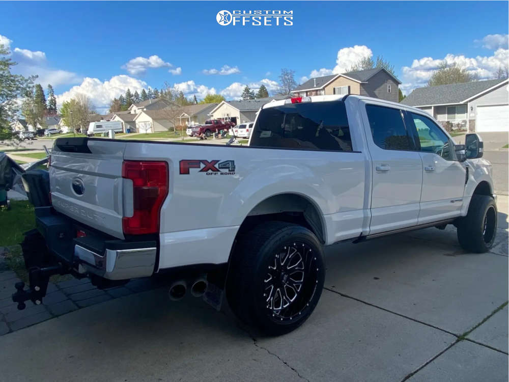 2019 Ford F-250 Super Duty with 22x12 -44 Hardrock Slammer Xposed and ...