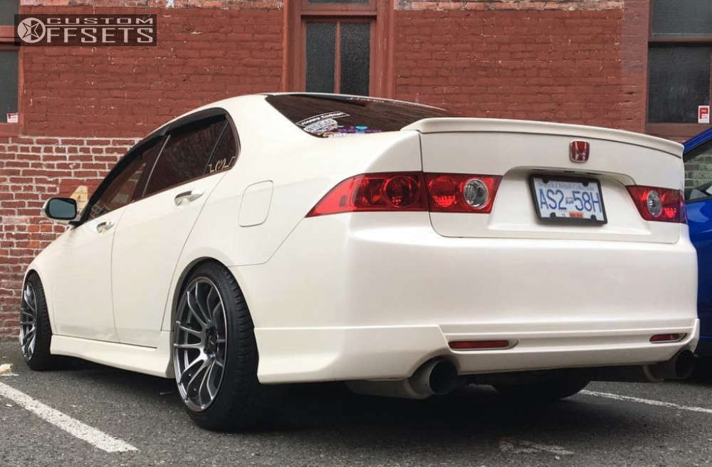 2004 Acura TSX with 18x9.5 38 AVID1 AV20 and 215/40R18 Westlake and ...