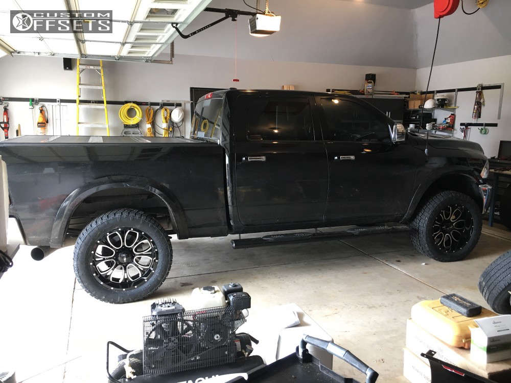 2012 Ram 3500 with 22x10 -24 Helo He879 and 285/55R22 Nitto Terra ...