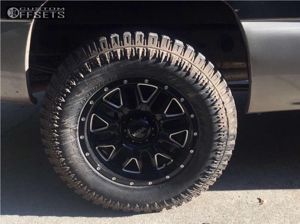 2003 Chevrolet Silverado 1500 with 18x9 -12 Ultra Hunter and 275/70R18 ...