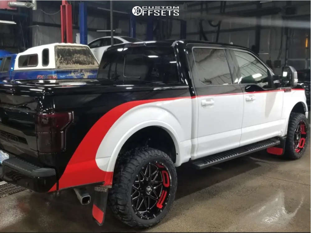2019 Ford F-150 with 22x10 -24 XF Offroad Xf-211 and 33/12.5R22 Haida ...