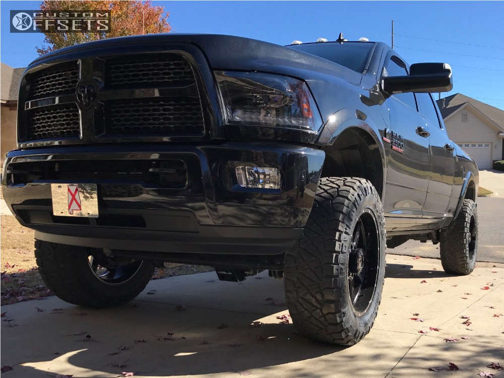 2015 Ram 2500 with 22x10 5 Tuff T15 and 37/12.5R22 Nitto Ridge Grappler ...
