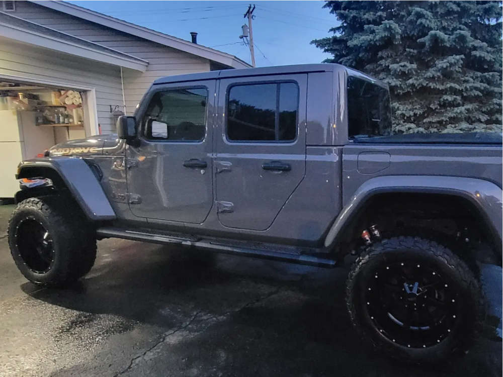 2021 Jeep Gladiator with 20x12 -44 Moto Metal Mo970 and 35/12.5R20 ...