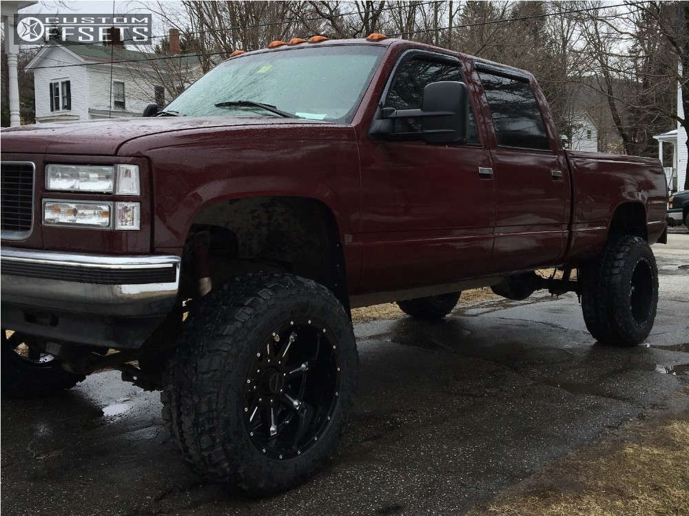1999 GMC K2500 with 20x12 -44 Gima Overdrive and 35/12.5R20 Federal ...
