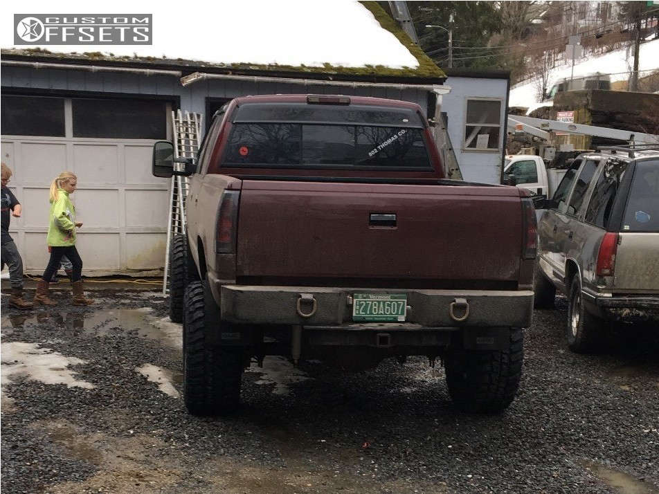 1999 GMC K2500 with 20x12 -44 Gima Overdrive and 35/12.5R20 Federal ...