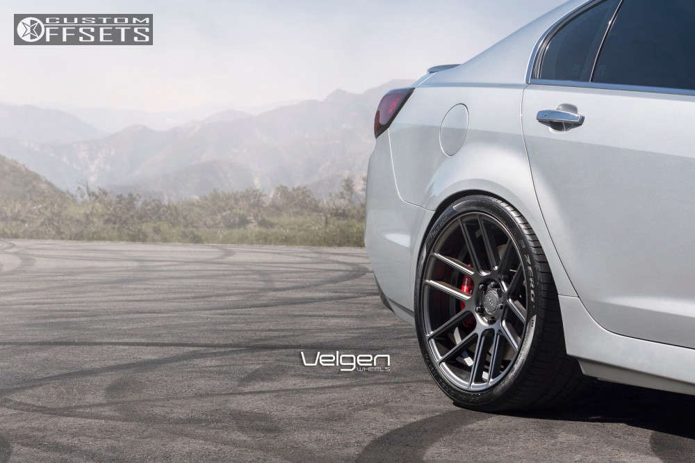 2017 Chevrolet SS with 20x9 35 Velgen Vmb6 and 255/35R20 Pirelli P-zero ...