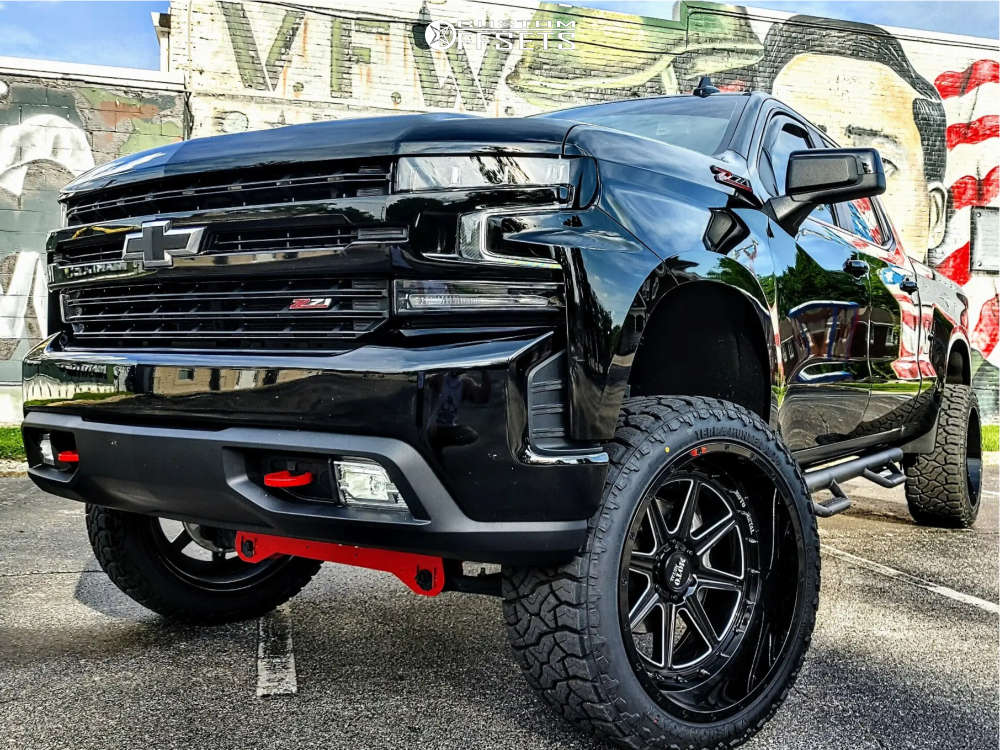 2021 Chevrolet Silverado 1500 with 24x12 -44 Moto Metal Mo801 and 35/12 ...