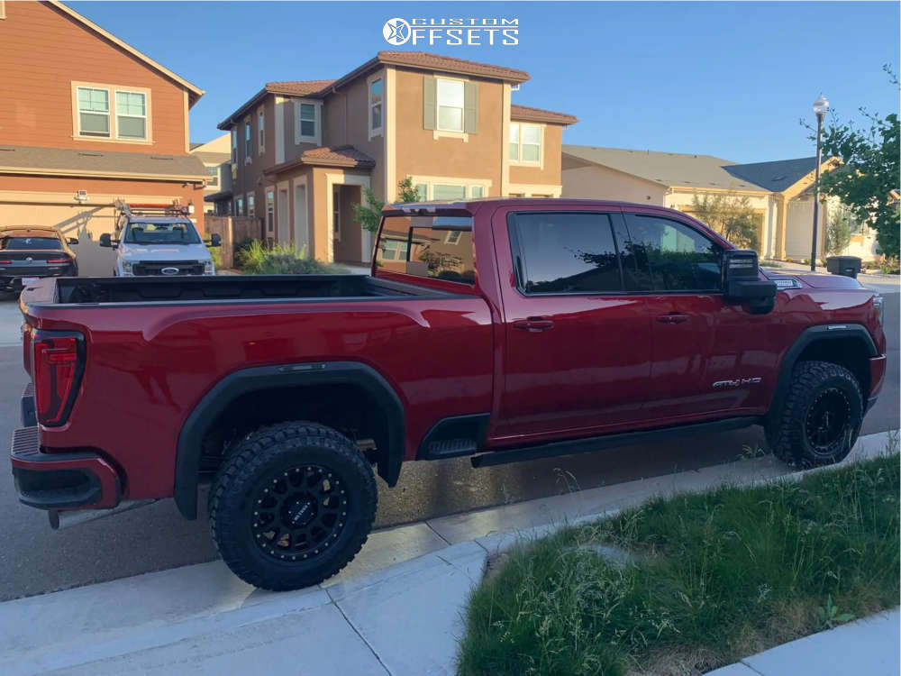 2022 GMC Sierra 2500 HD with 18x9 18 Method Mr305 and 275/70R18 ...