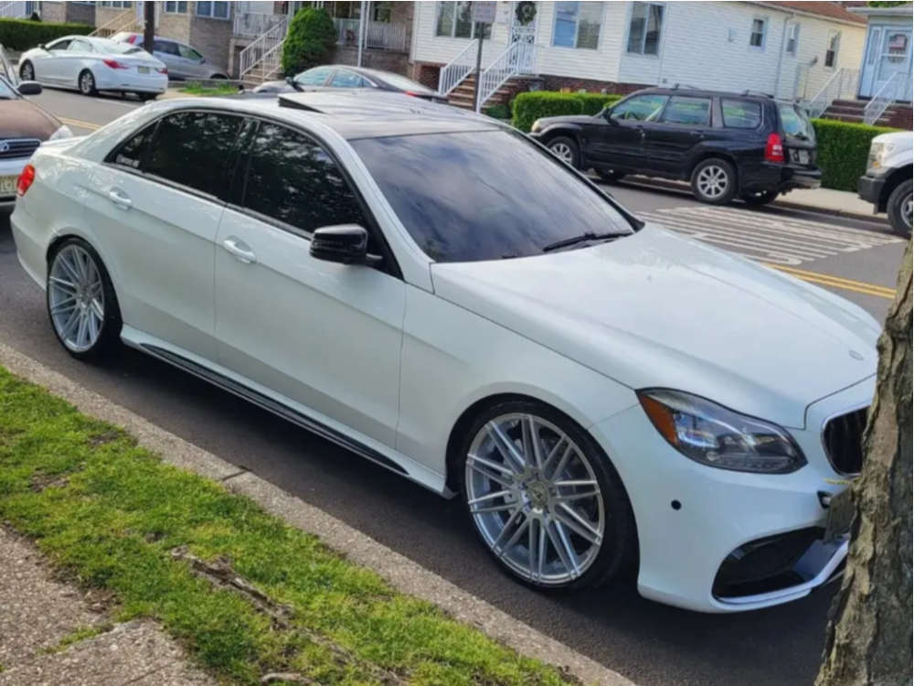 2016 Mercedes-Benz E350 with 20x9 35 Zenas Zw01 and 245/30R20 Ohtsu ...