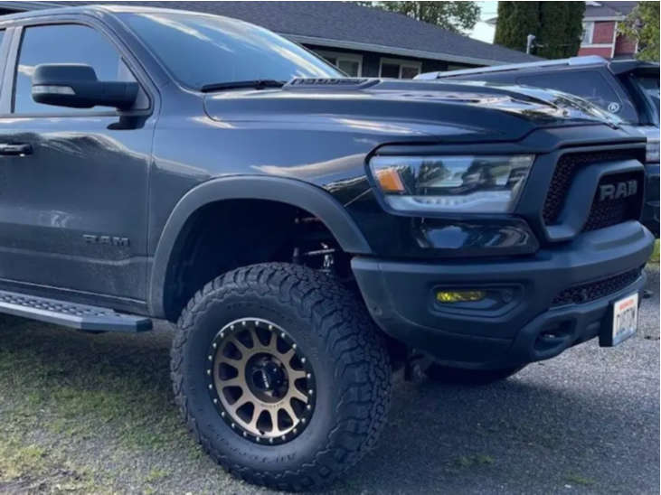 2021 Ram 1500 with 18x9 -12 Method 305 and 35/12.5R18 BFGoodrich All ...