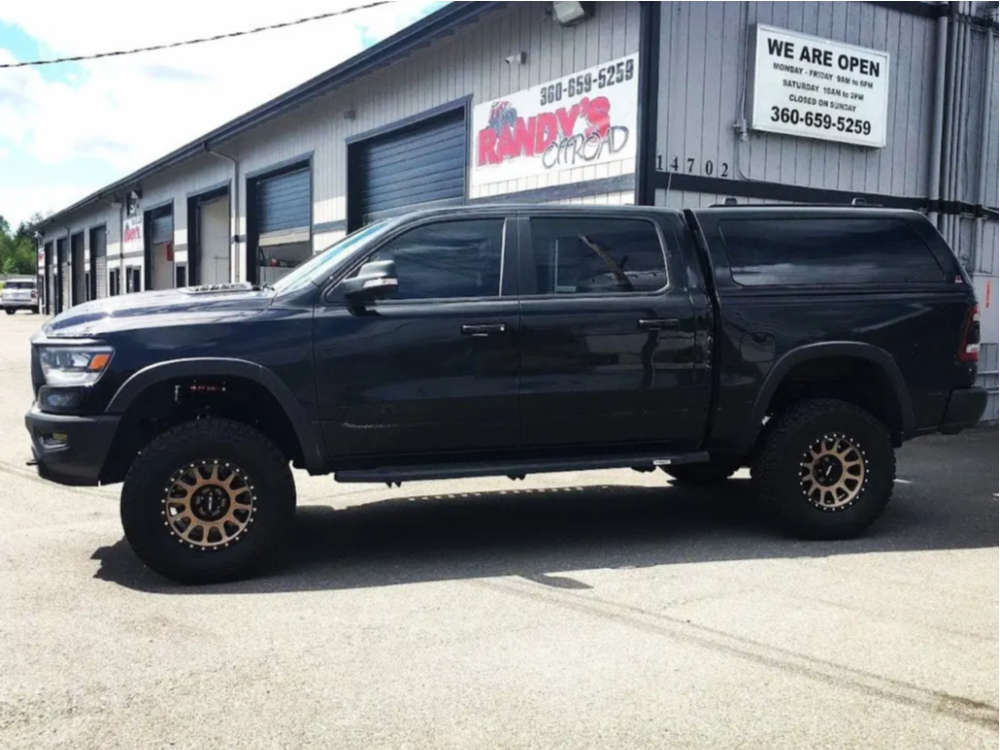 2021 Ram 1500 with 18x9 -12 Method 305 and 35/12.5R18 BFGoodrich All ...