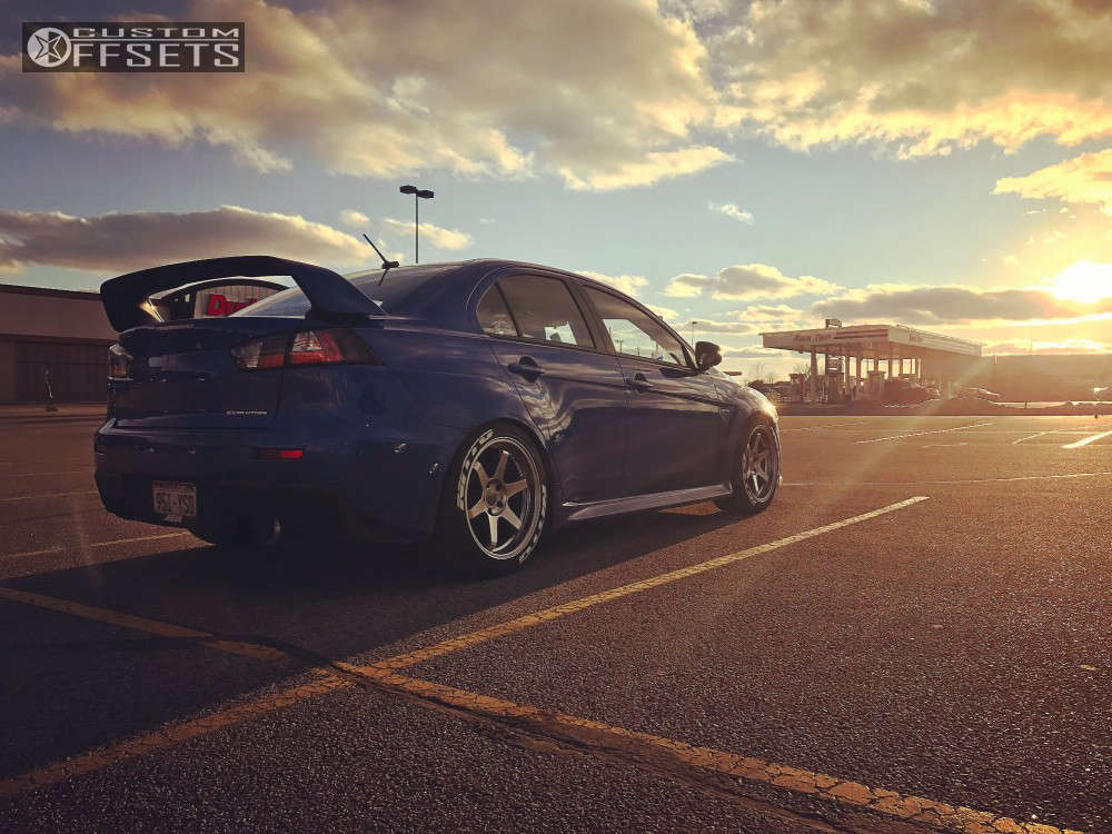 2015 Mitsubishi Lancer with 18x9.5 12 Varrstoen Es2 and 255/40R18 Nitto ...