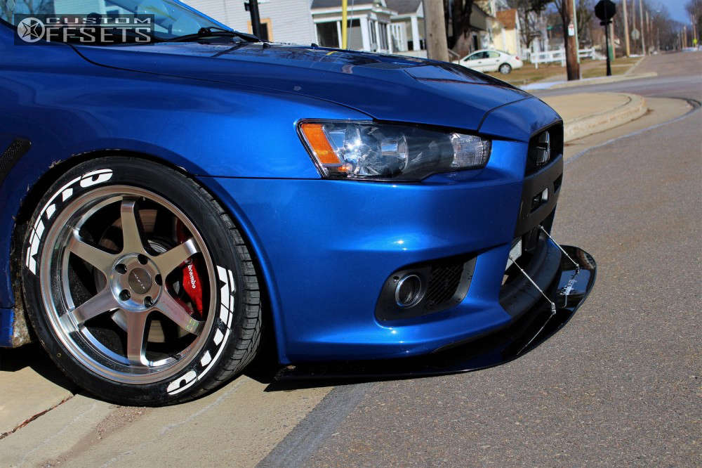 2015 Mitsubishi Lancer with 18x9.5 12 Varrstoen Es2 and 255/40R18 Nitto ...