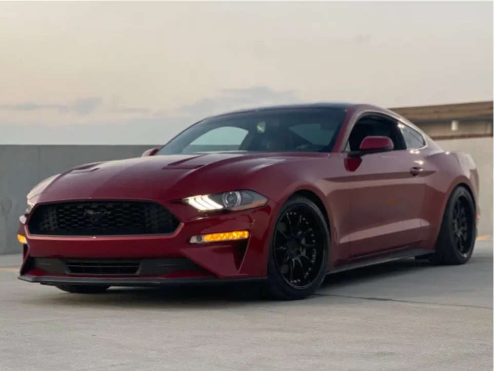 2019 Ford Mustang with 19x9.5 22 Aodhan Ds07 and 255/35R19 Firestone ...