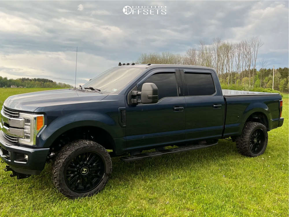 2019 Ford F-250 Super Duty with 22x10 -25 Hostile Fury and 33/12.5R22 ...