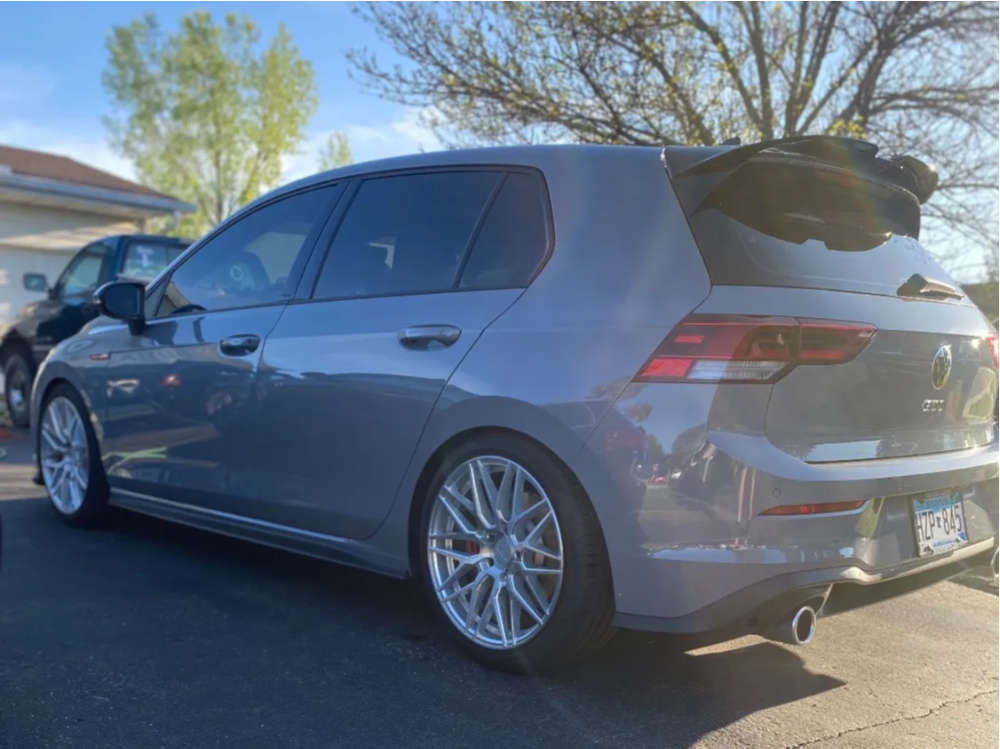 2022 Volkswagen GTI with 18x8.5 42 F1R F103 and 225/40R18 Pirelli Pzero ...