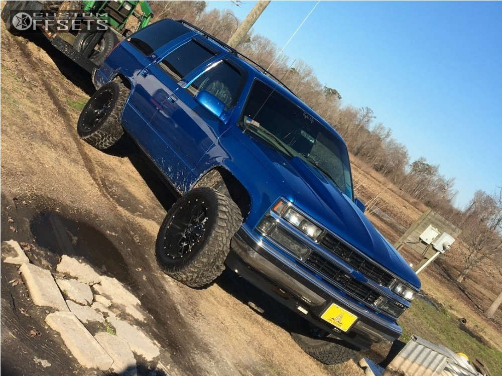 1999 Chevrolet Tahoe with 20x10 -19 Dropstars 645mb and 33/12.5R20 ...