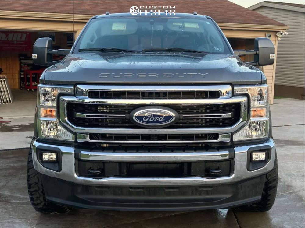 2021 Ford F-250 Super Duty with 20x10 -18 XD Xd844 and 33/12.5R20 AMP ...