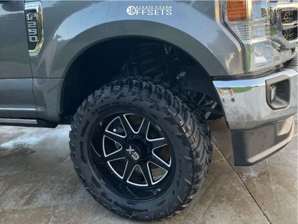 2021 Ford F-250 Super Duty with 20x10 -18 XD Xd844 and 33/12.5R20 AMP ...