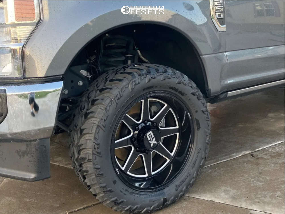 2021 Ford F-250 Super Duty with 20x10 -18 XD Xd844 and 33/12.5R20 AMP ...