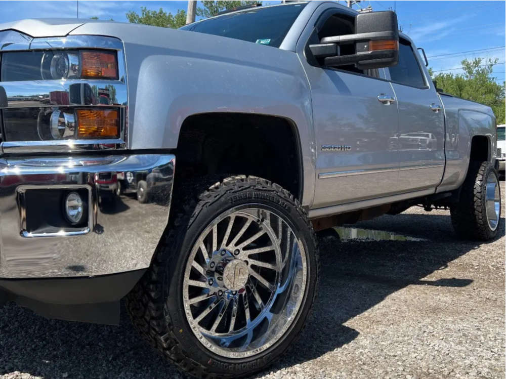 2015 Chevrolet Silverado 3500 HD with 22x12 -51 ARKON OFF-ROAD Caesar ...