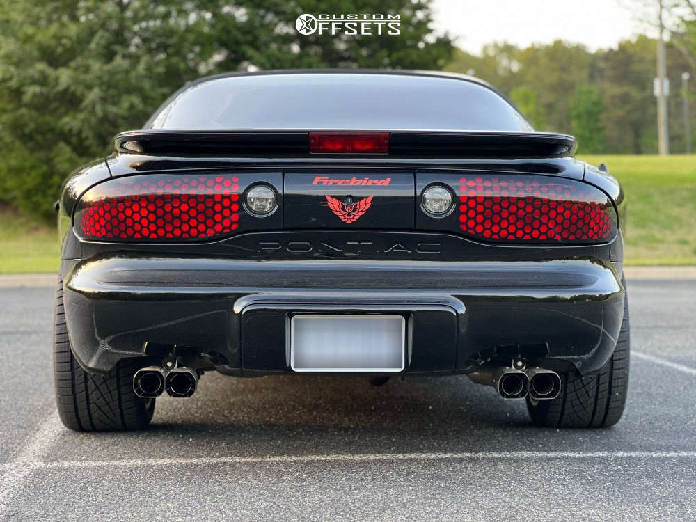 1998 Pontiac Firebird with 18x9.5 35 ESR Rf15 and 275/35R18 Continental ...