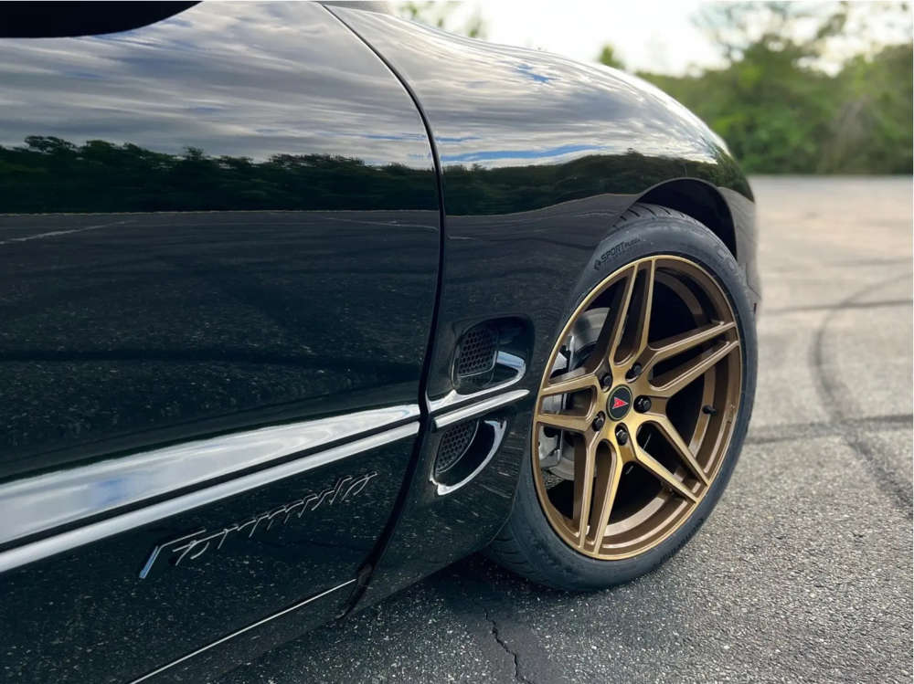 1998 Pontiac Firebird with 18x9.5 35 ESR Rf15 and 275/35R18 Continental ...