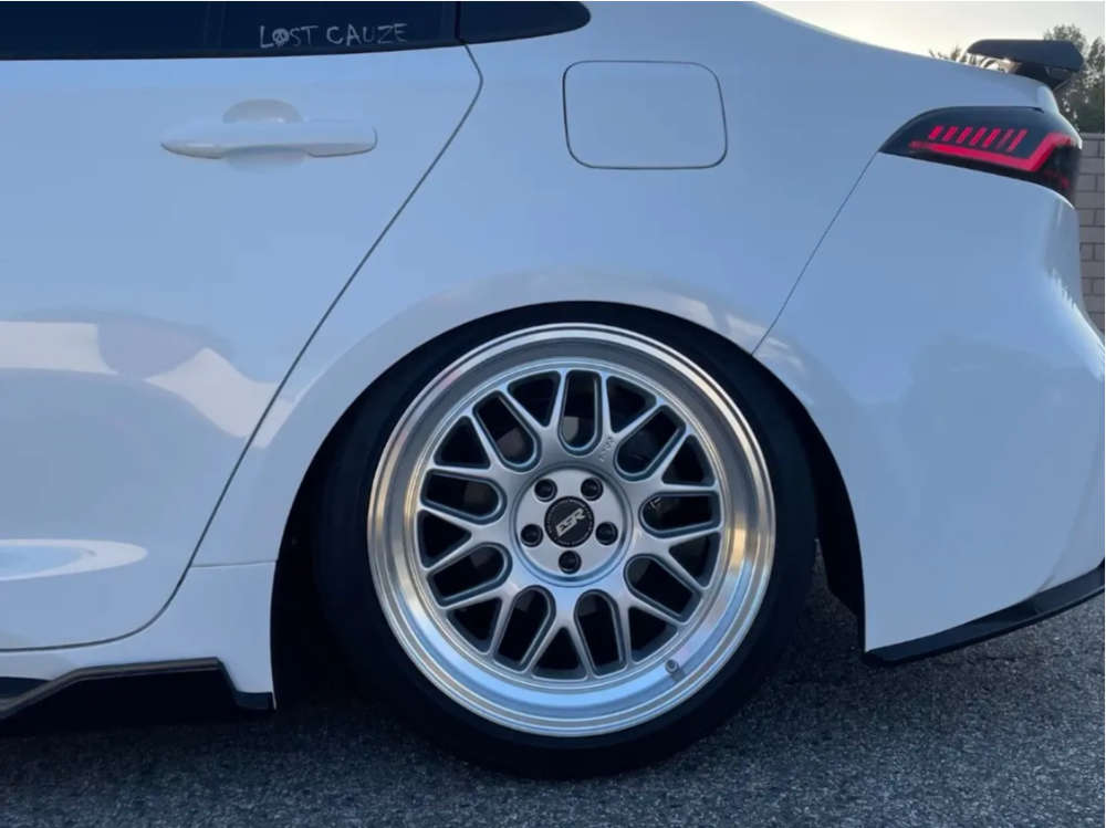 2021 Toyota Corolla with 18x8.5 30 ESR Cr1 and 225/40R18 Michelin Pilot ...