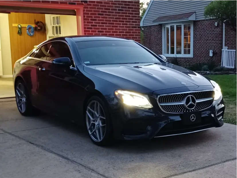 2018 Mercedes-Benz E400 with 20x9 35 Rohana Rfx11 and 255/35R20 ...