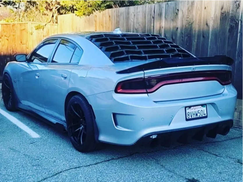 2019 Dodge Charger with 20x9.5 12 MRR M392 and 275/40R20 General G-max ...
