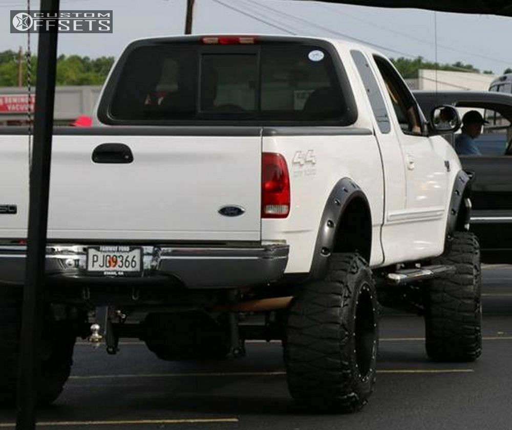 2002 Ford F-150 with 20x14 -76 Fuel Maverick and 37/13.5R20 Nitto Mud ...