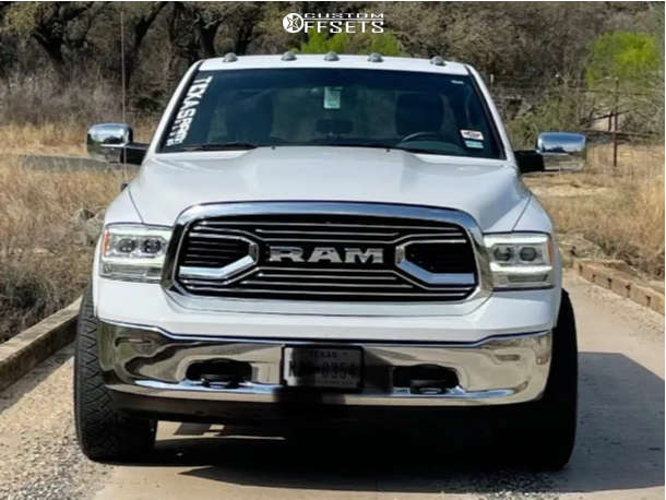 2019 Ram 1500 Classic with 22x12 -44 Axe Forged Af7.5 and 305/40R22 ...