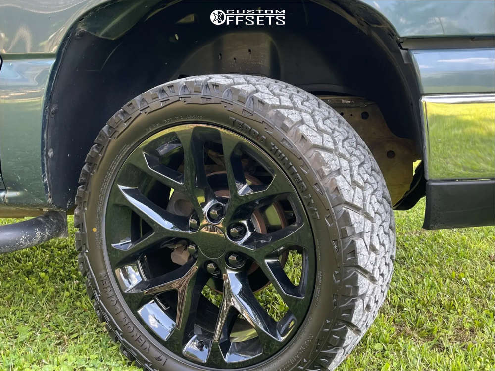 2006 Chevrolet Silverado 1500 with 22x9 24 Oe Performance 176 and 33/12 ...