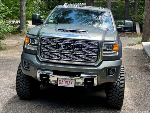 2018 GMC Sierra 2500 HD with 22x12 -44 American Force Locus Ss and 37/ ...