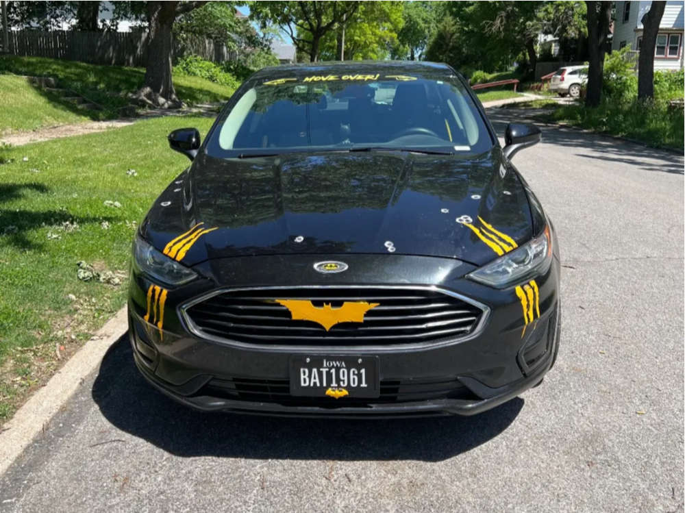 2019 Ford Fusion with 19x8.5 35 Konig Oversteer and 255/35R19 Firestone ...
