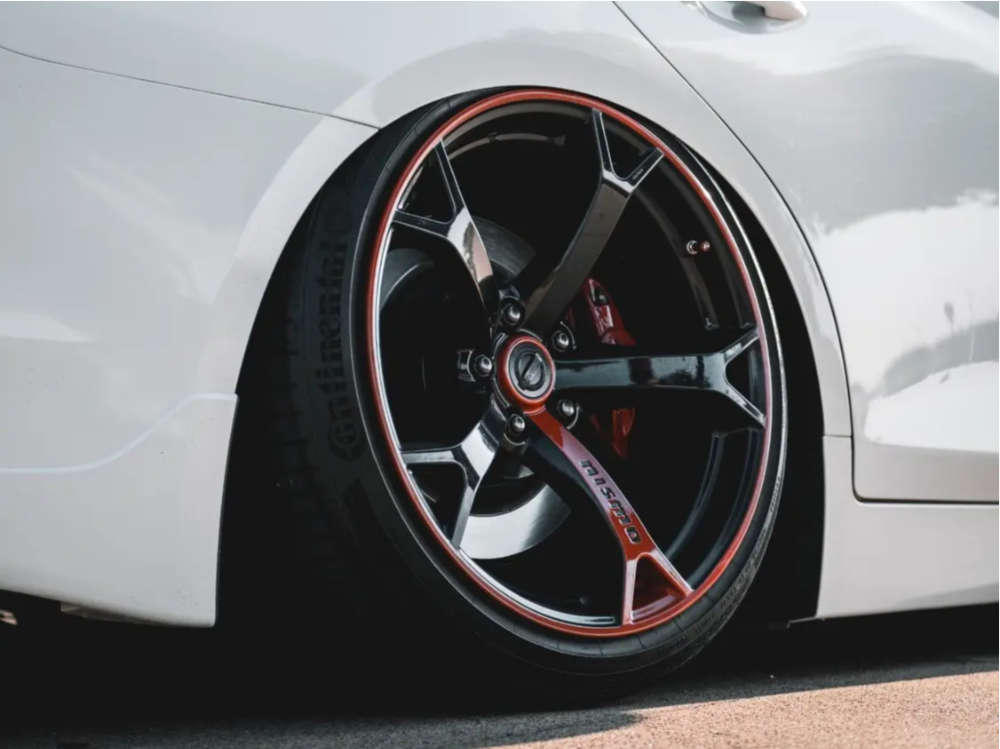 2015 INFINITI Q50 with 19x9.5 40 Rays Engineering Nismo and 245/40R19 ...