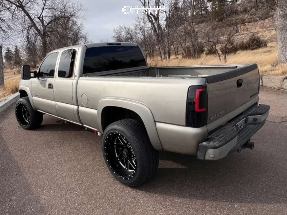 2002 Chevrolet Silverado 2500 HD with 22x12 -51 Hardrock Bones Xposed ...