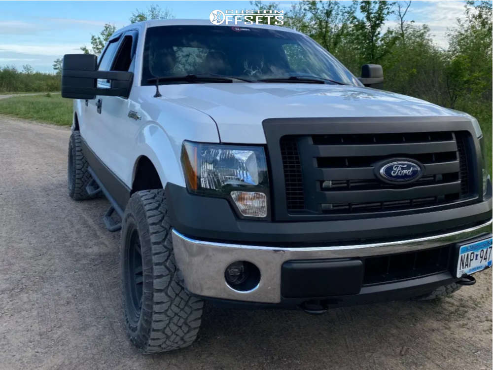 2012 Ford F-150 with 17x9 0 Vision Manx 2 Overland and 285/70R17 ...