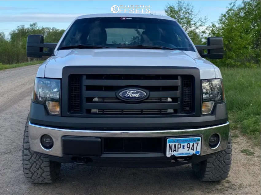 2012 Ford F-150 with 17x9 0 Vision Manx 2 Overland and 285/70R17 ...