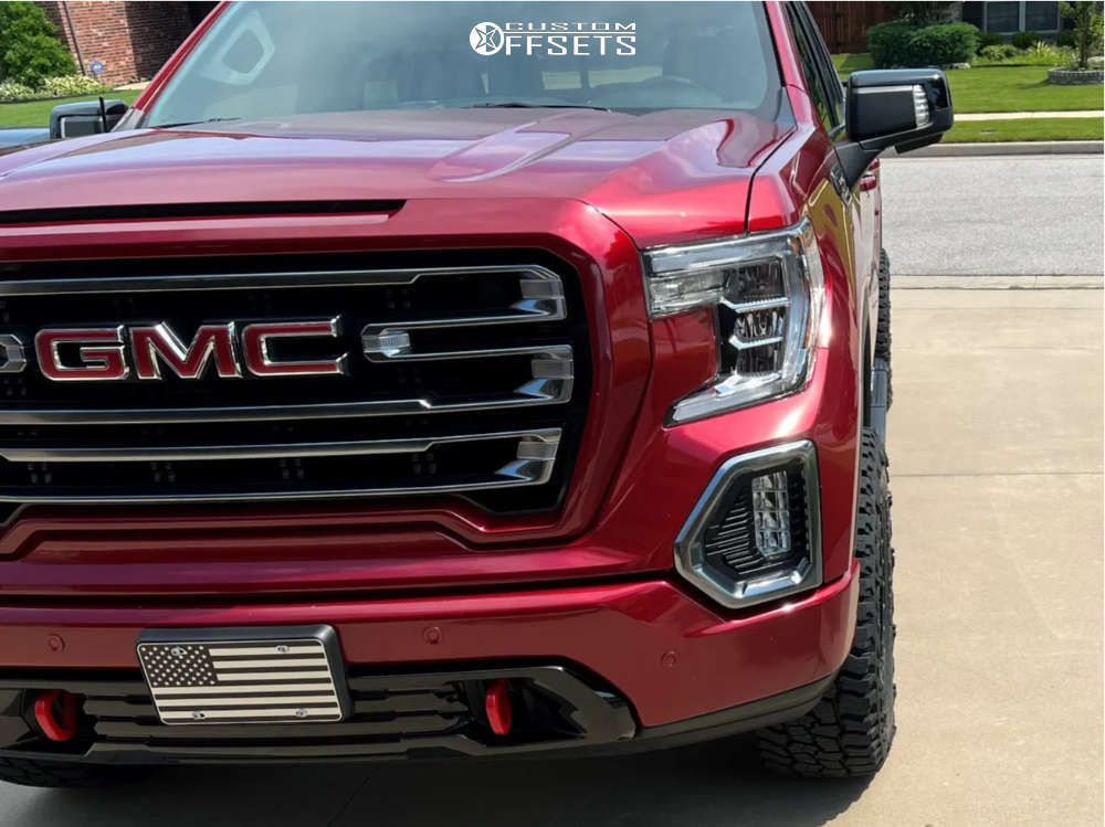 2020 GMC Sierra 1500 with 18x9 -12 Method 305 NV and 285/65R18 Mickey ...