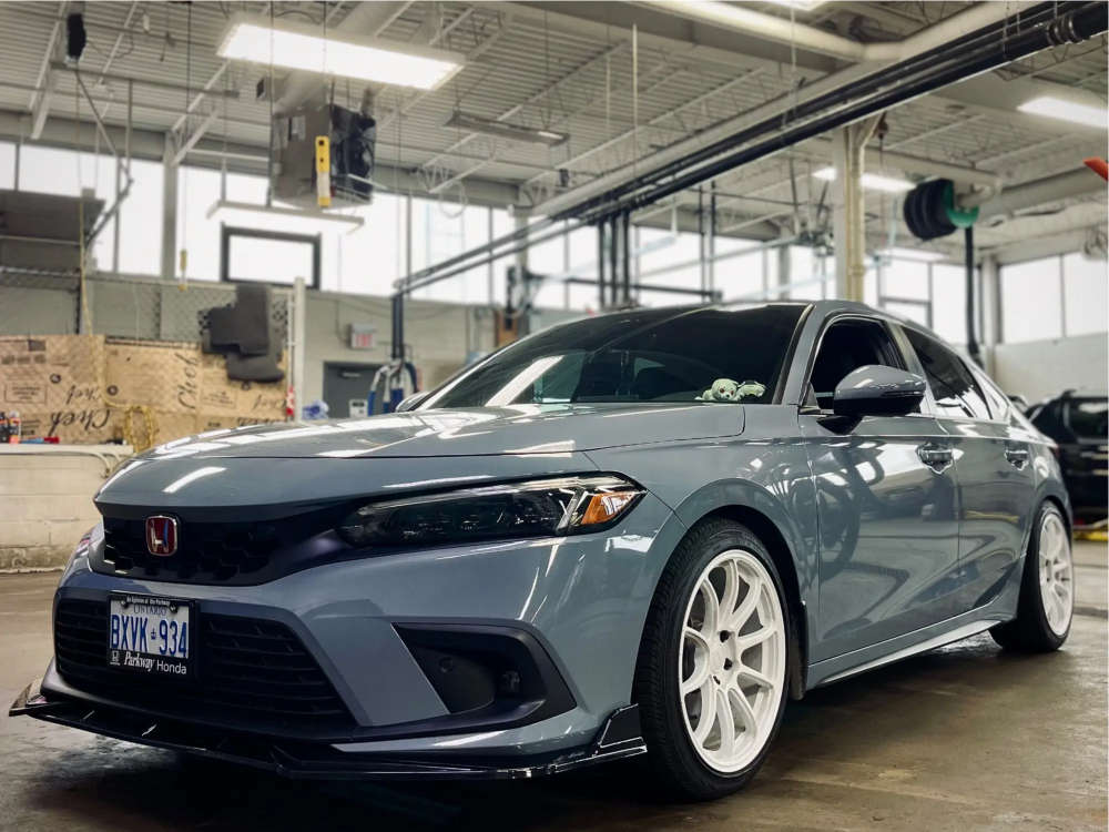 2022 Honda Civic with 18x8.5 35 Superspeed Rf03rr and 235/40R18 ...