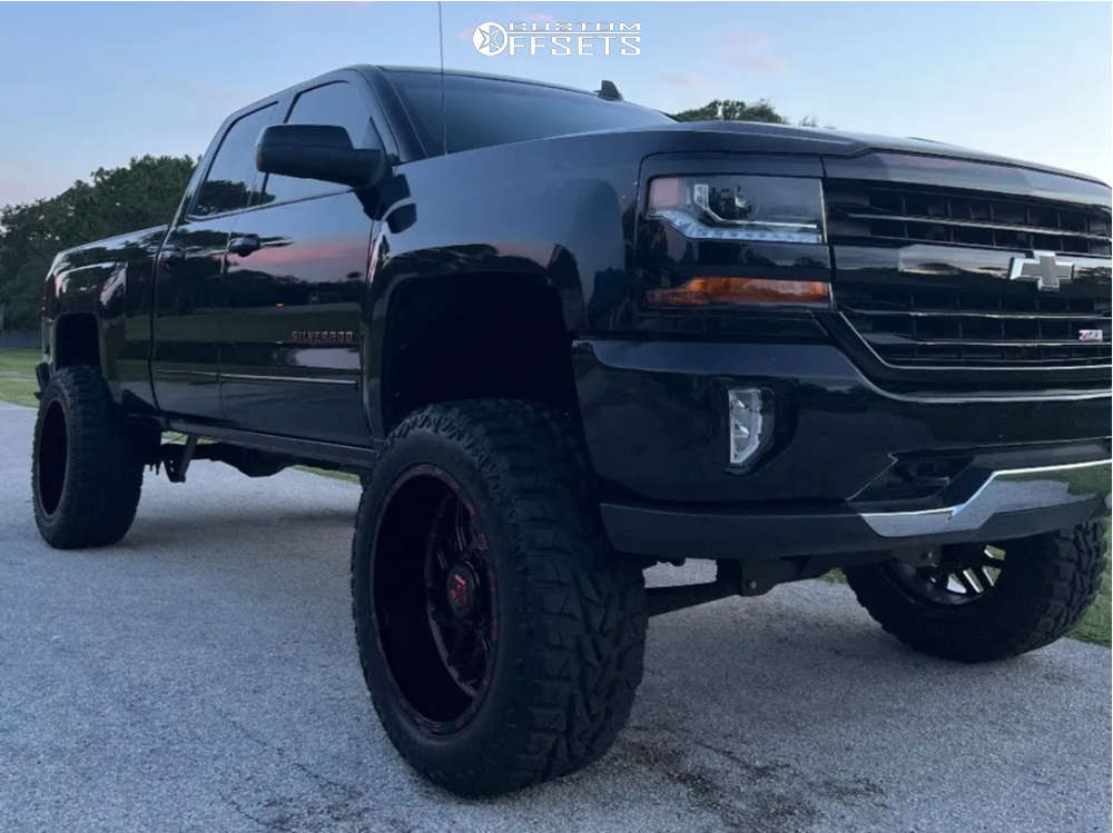 2016 Chevrolet Silverado 1500 with 22x12 -44 TIS 544BMR and 36/13.5R22 Versatyre Mxt and ...