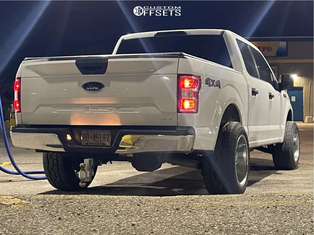 2018 Ford F-150 with 20x12 -44 Fuel Triton D609 and 275/60R20 Nitto ...