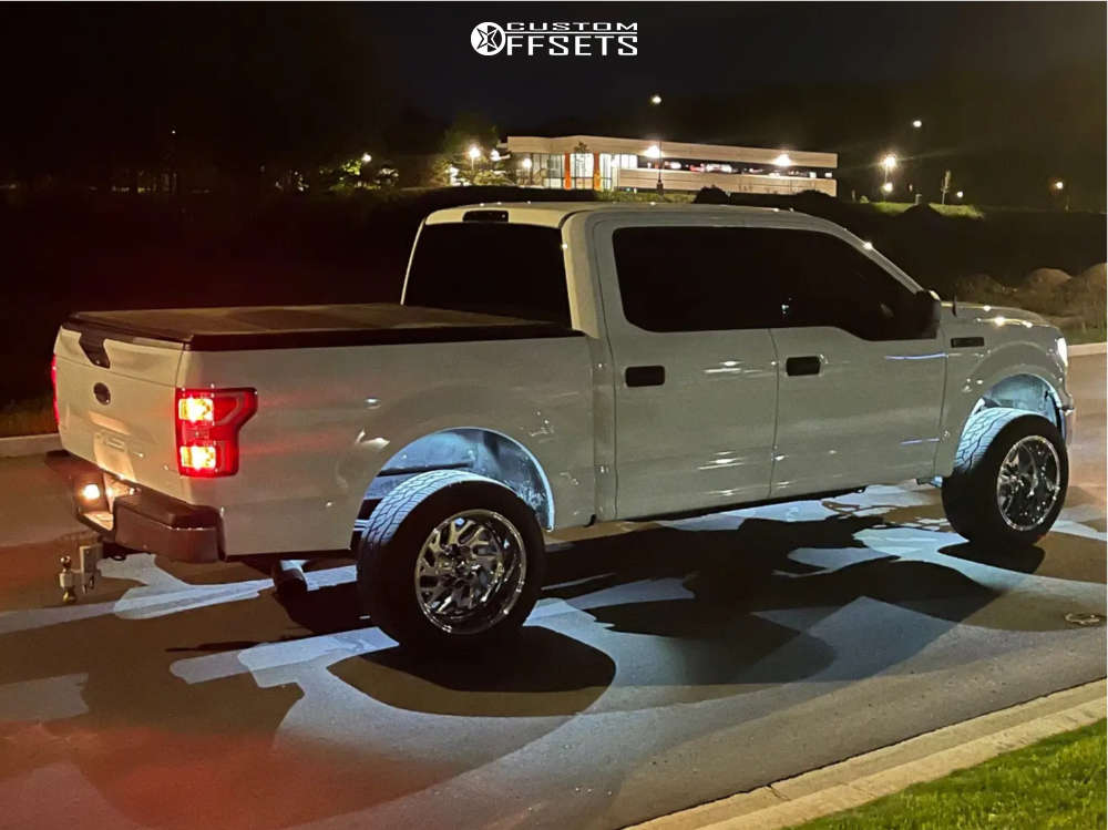 2018 Ford F-150 with 20x12 -44 Fuel Triton D609 and 275/60R20 Nitto ...